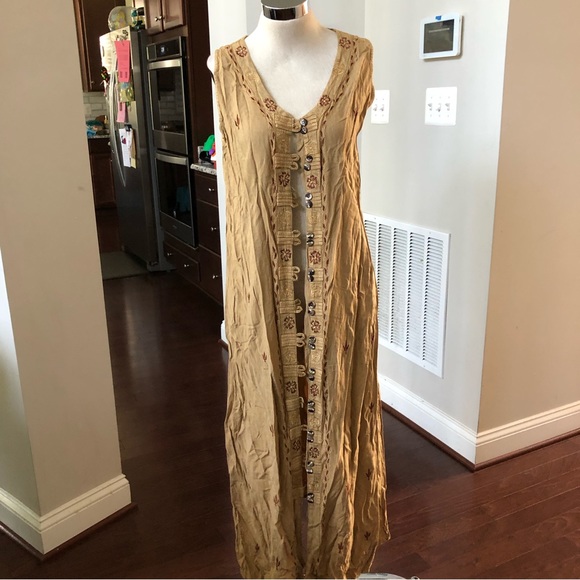 kaaku | Jackets & Coats | Kaaku Button Down Maxi Sleeveless Duster ...